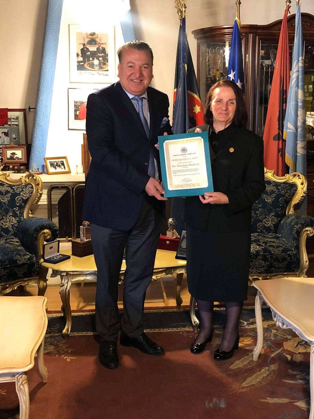 VATRA NDERON PRESIDENTIN RUGOVA – Dielli | The Sun